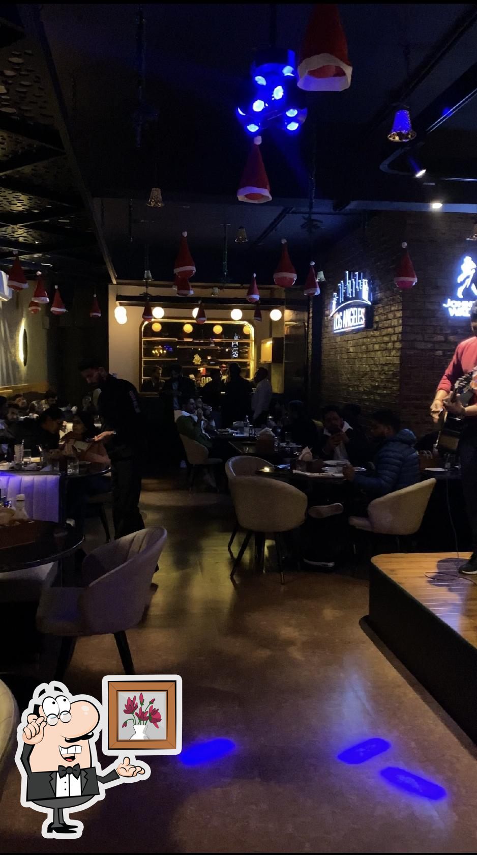 LA CLUB Live Music Sky Lounge & Bar., Patiala - Restaurant menu, prices ...