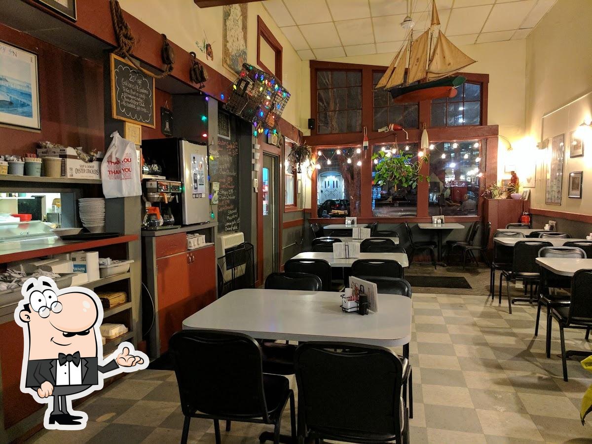 Gilberts Chowder House, Portland - Restaurant menu, prices and reviews