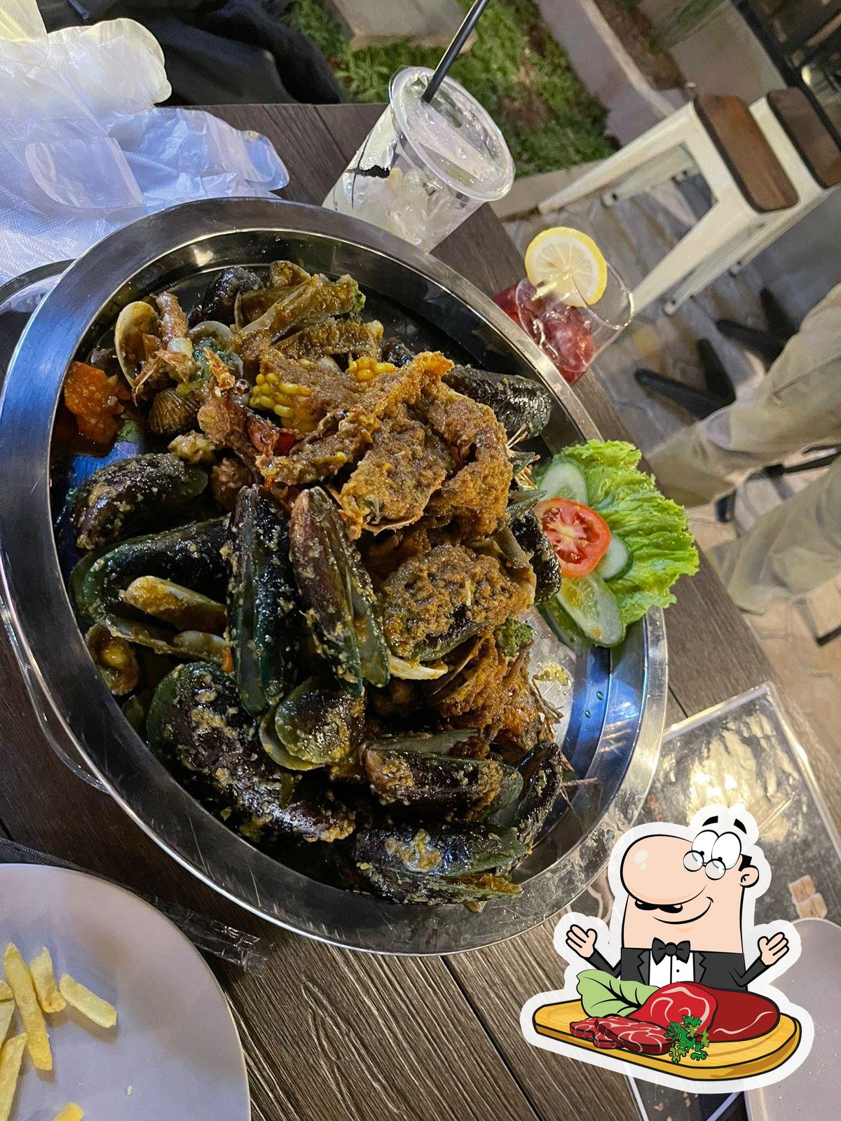 TERAS BAJAK LAUT restaurant, Bogor - Restaurant reviews