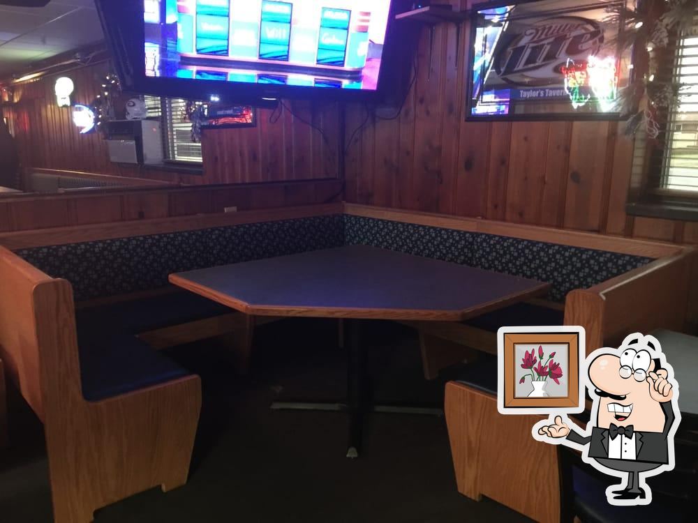Taylor's Tavern in Springfield - American restaurant menu and reviews