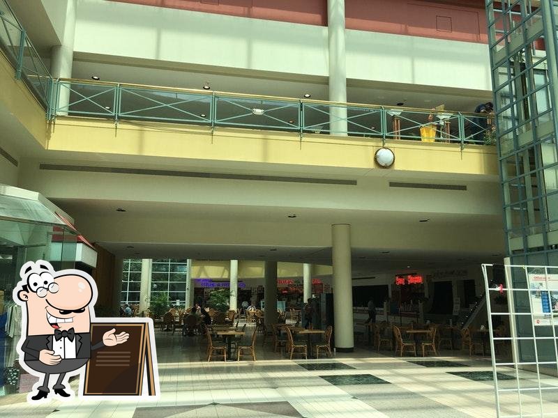Galleria Food Court in Cleveland