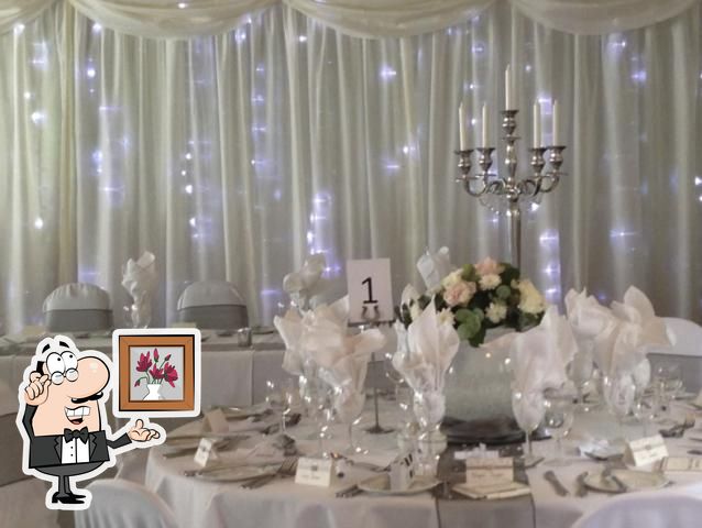 Moreteyne Manor, Woburn Rd in Marston Moretaine - Restaurant menu and ...