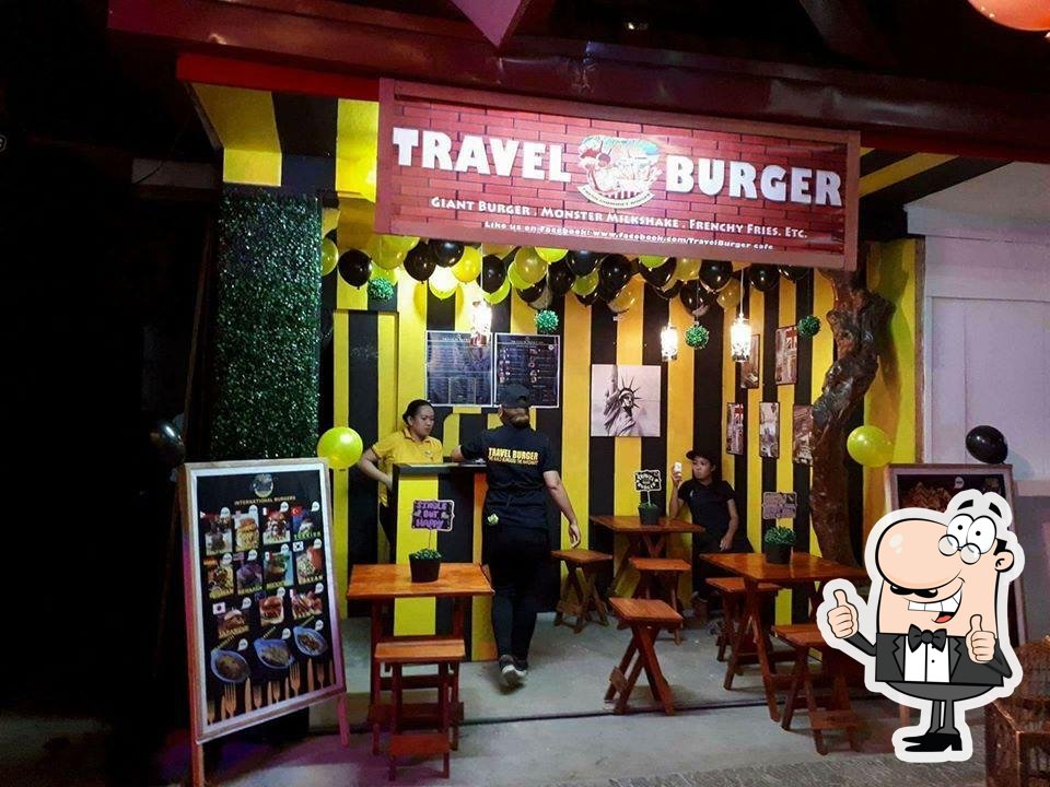 Travel Burger Hidalgo Food Park restaurant, Manila