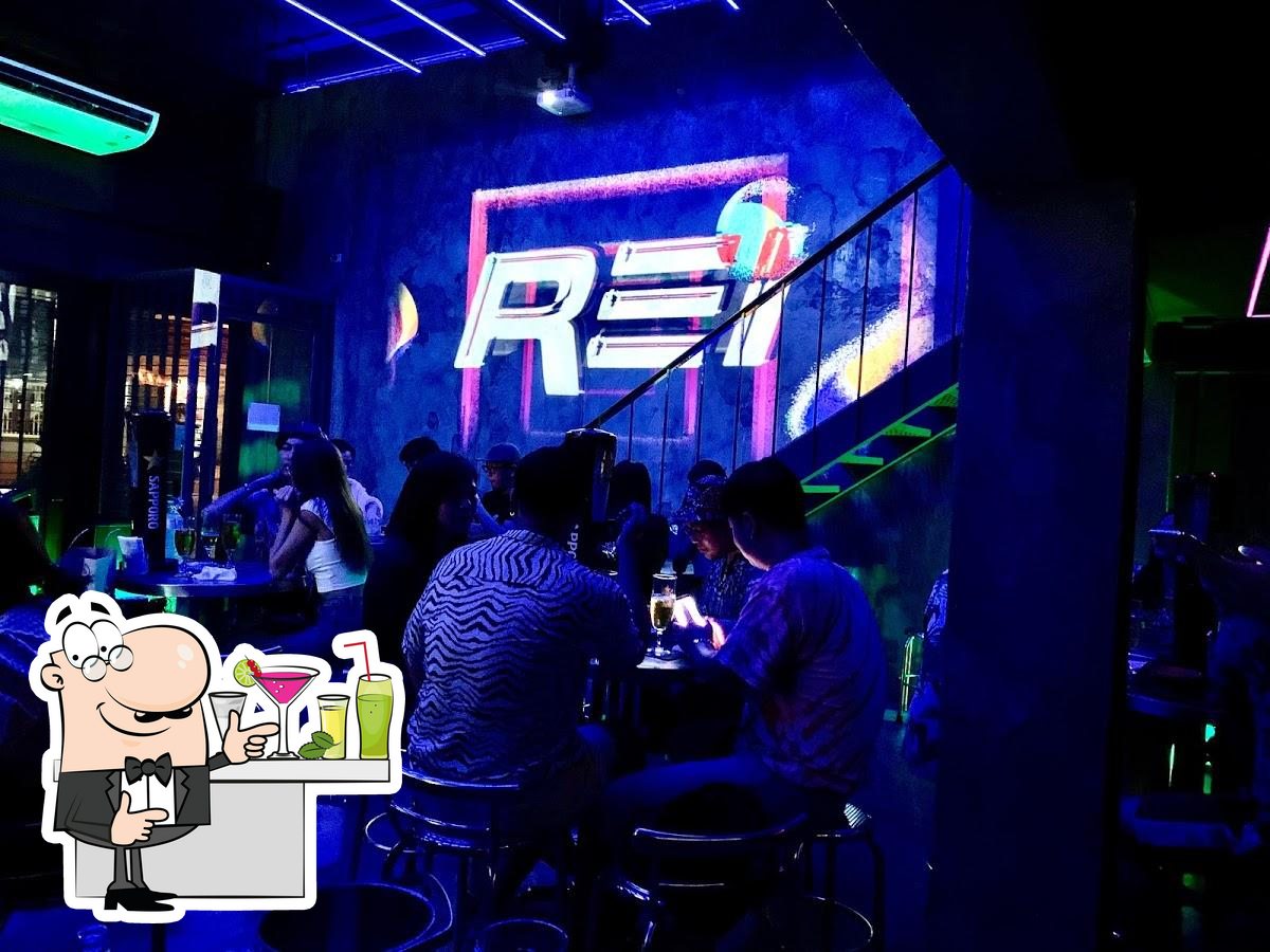 REI BANGKOK pub & bar, Bangkok - Restaurant reviews