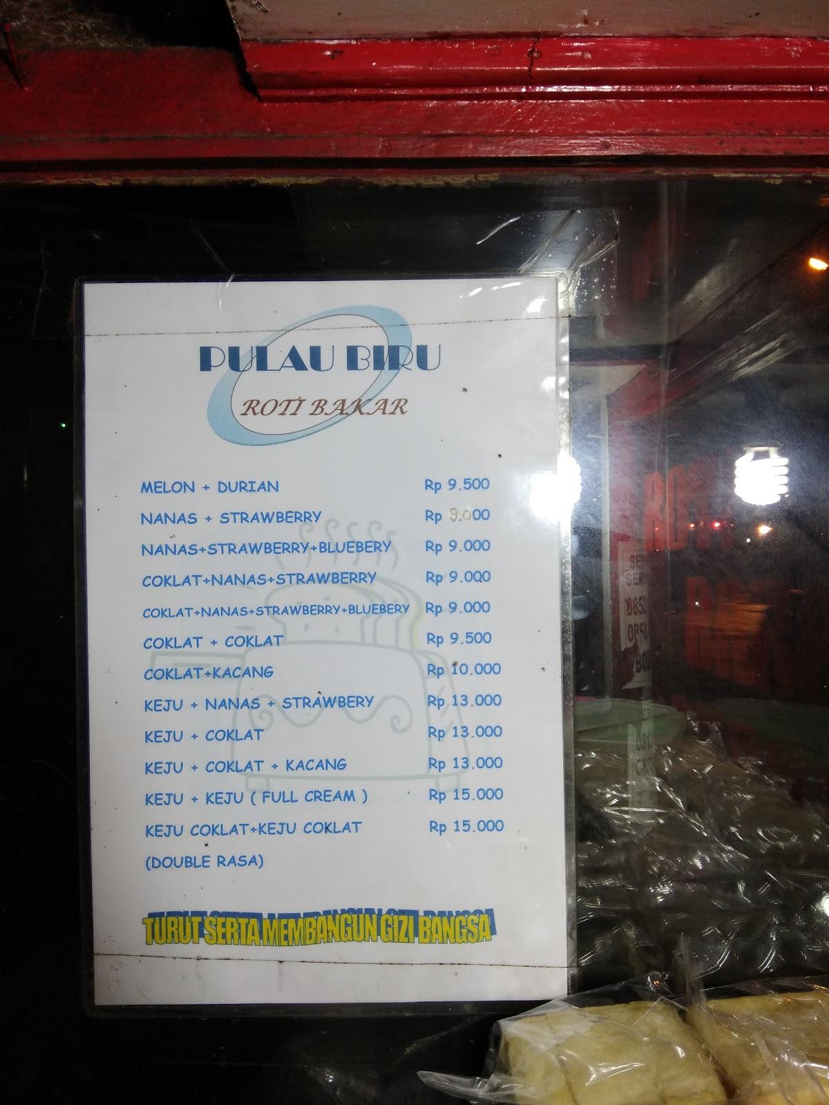 Menu at Roti Bakar Bandung "Pulau Biru", Klaten