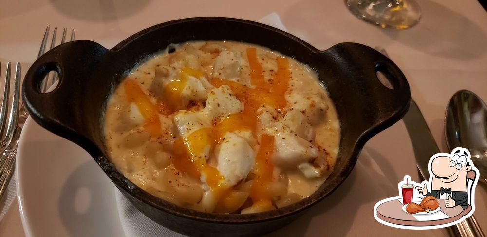 Blue Moon, 35 Baltimore Ave in Rehoboth Beach - Restaurant menu and reviews