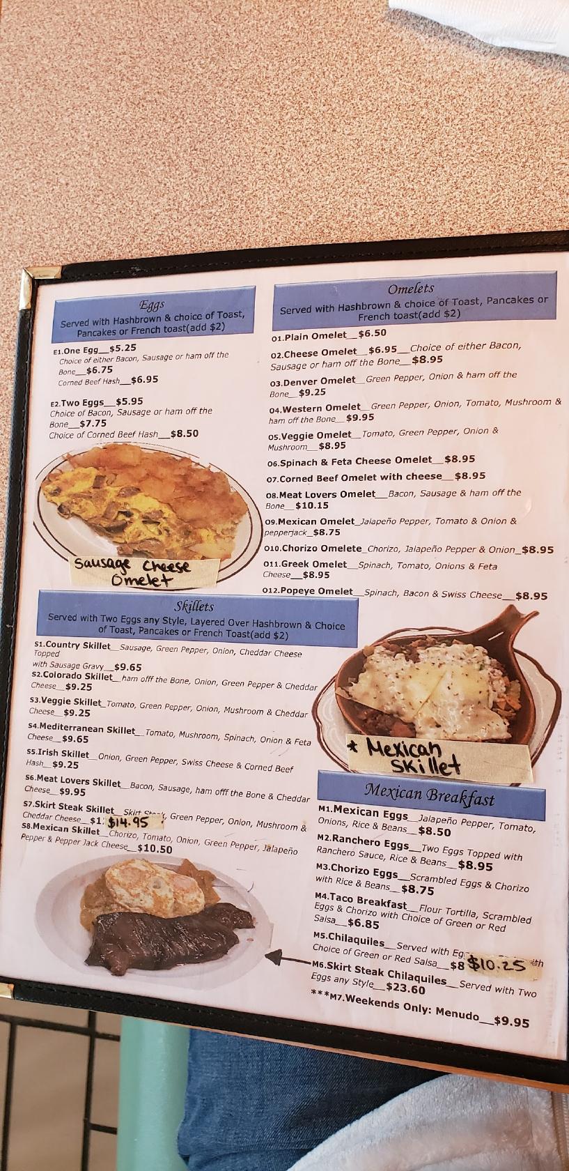 Menu at Max's Pancake House restaurant, Round Lake Park