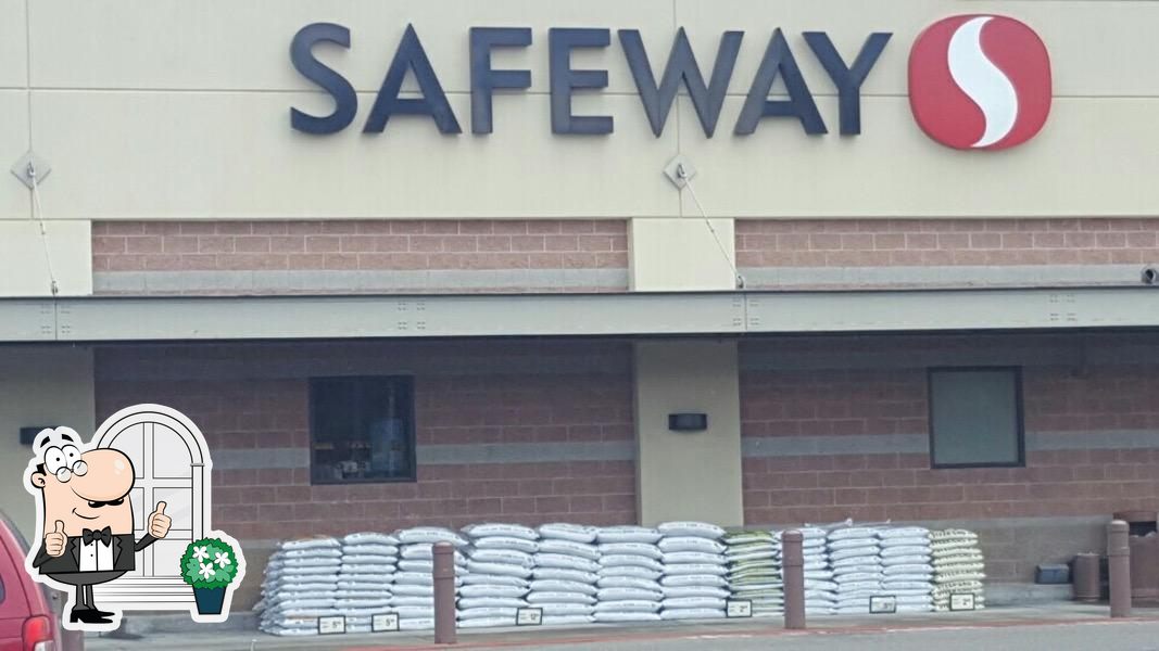 Safeway Bakery, 11501 Canyon Rd E in Puyallup - Restaurant reviews