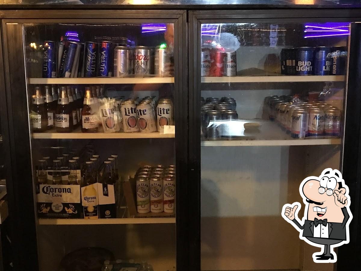 Brothers Billiards and Beer in Seneca - Restaurant reviews