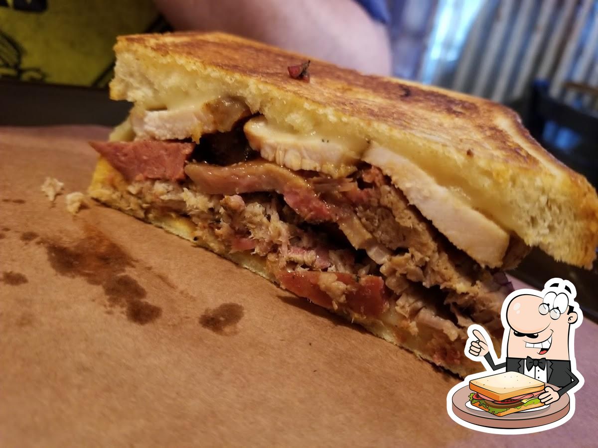 Rustler's BBQ in Henryetta - Restaurant menu and reviews
