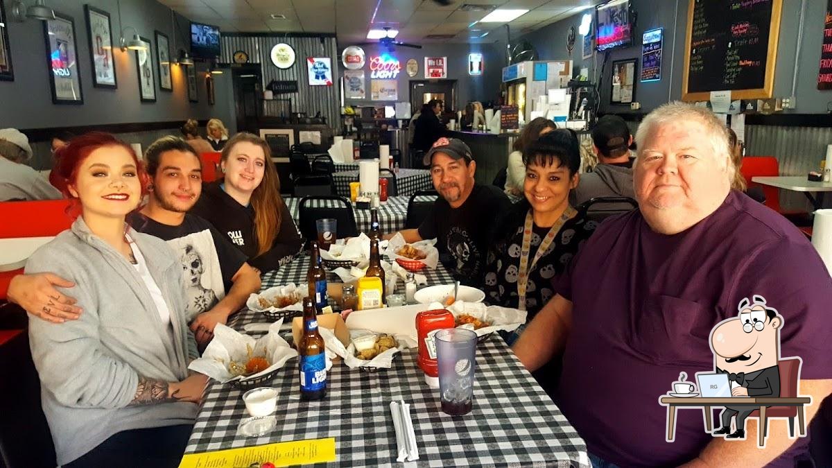 The Downtown Grill in Cullman - Restaurant menu and reviews