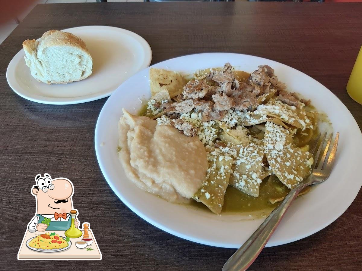 Restaurante Chilaquiles La Chilaquila Plaza el Roble, Santa Anita ...