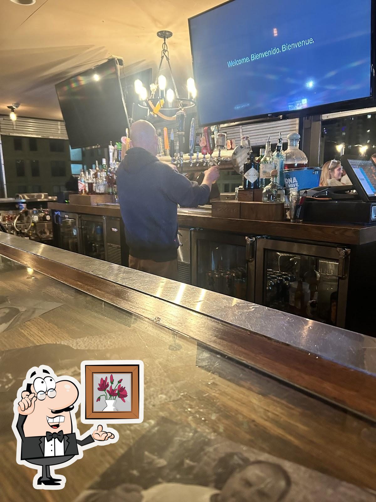 Pauly's Rooftop Bar & Grill, Saint Paul - Restaurant menu, prices and ...