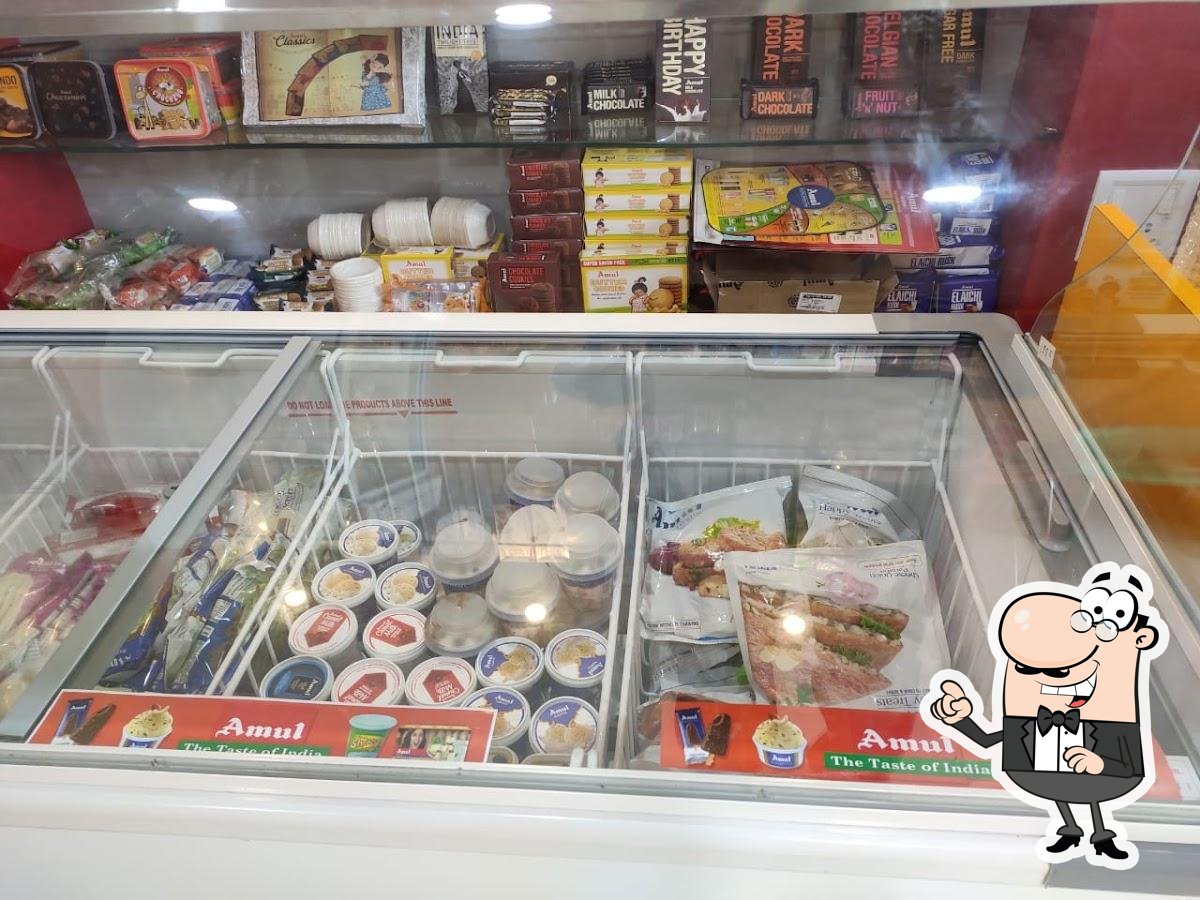 One More Scoop - Shake, Fast Food and Amul Ice Cream Parlour, Varanasi ...
