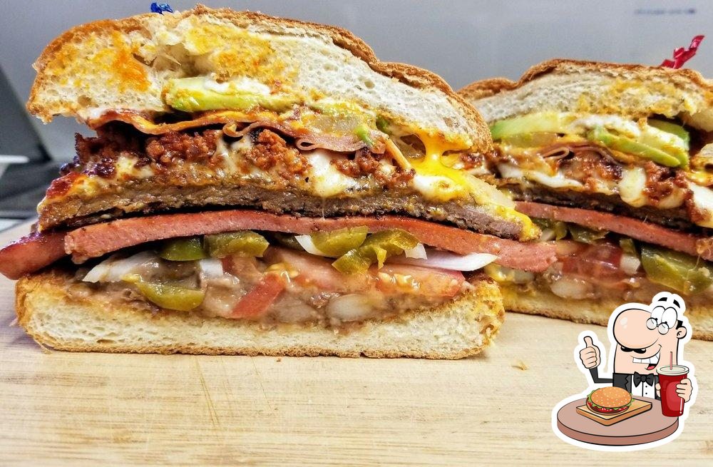 Roman's Kitchen in Arcata - Restaurant menu and reviews
