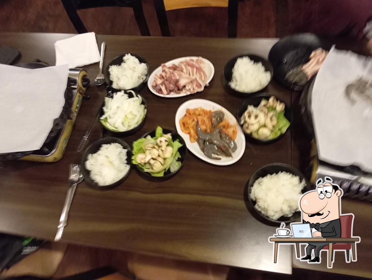 Family House, Hamilton - Restaurant menu, prices and reviews