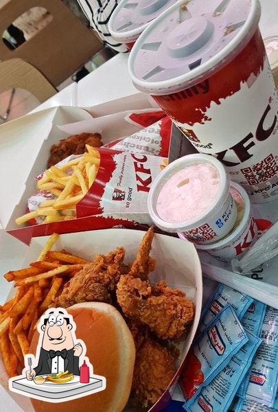 KFC restaurant, Dubai, Inside Deira City Center at Food Court Port ...