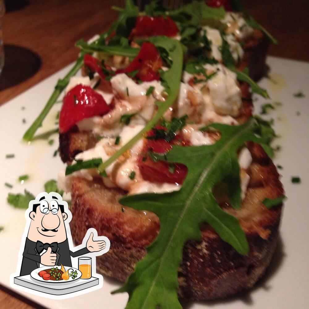 Little Red Door pub & bar, Paris - Restaurant menu and reviews