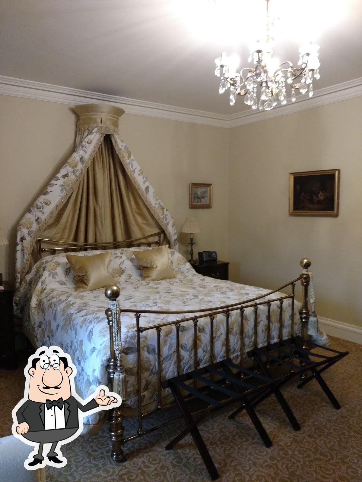 Crossbasket Castle in Glasgow - Restaurant reviews