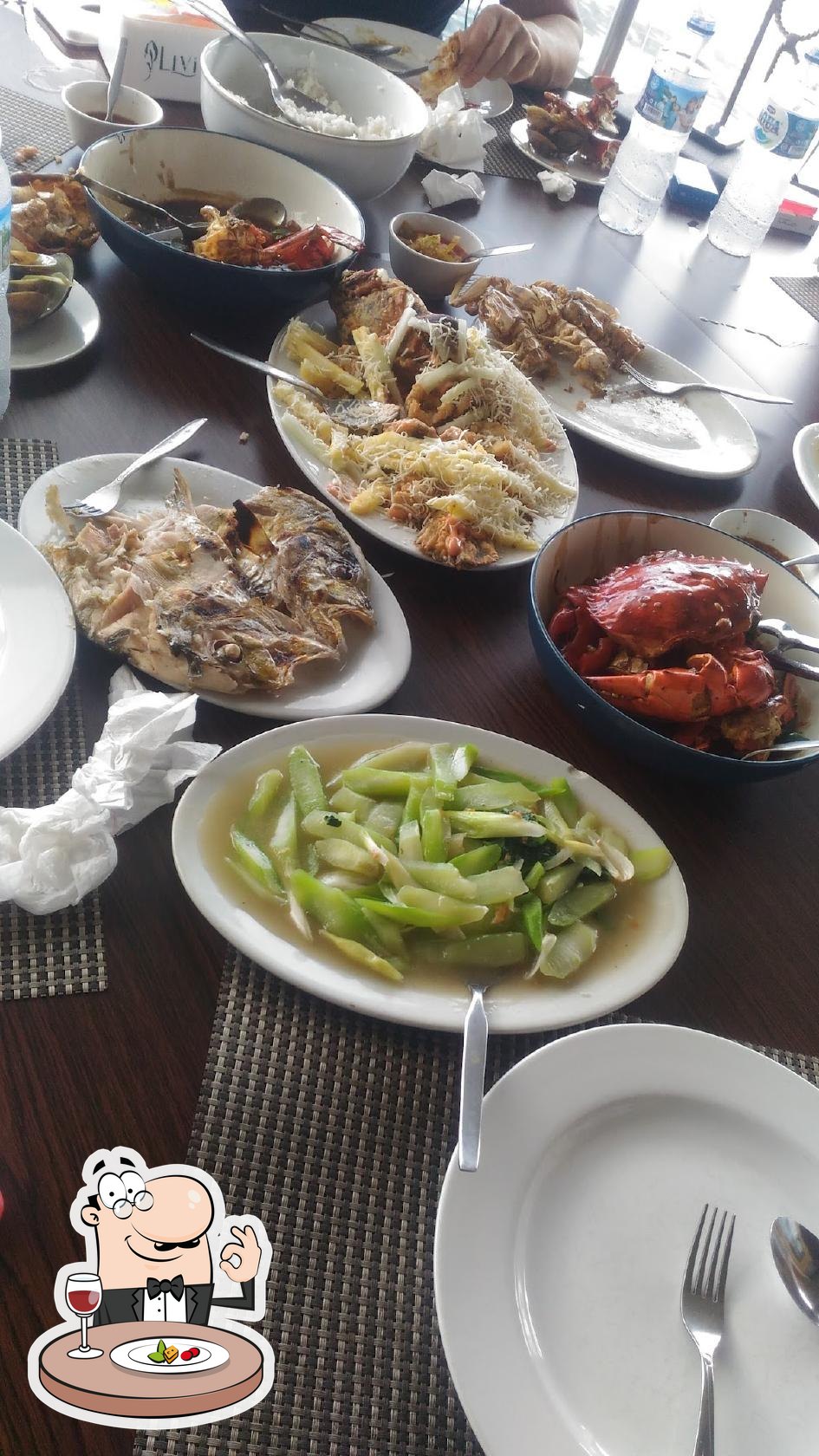 Wisata Bahari Restaurant, Manado, Bahu Mall Complex - Restaurant reviews