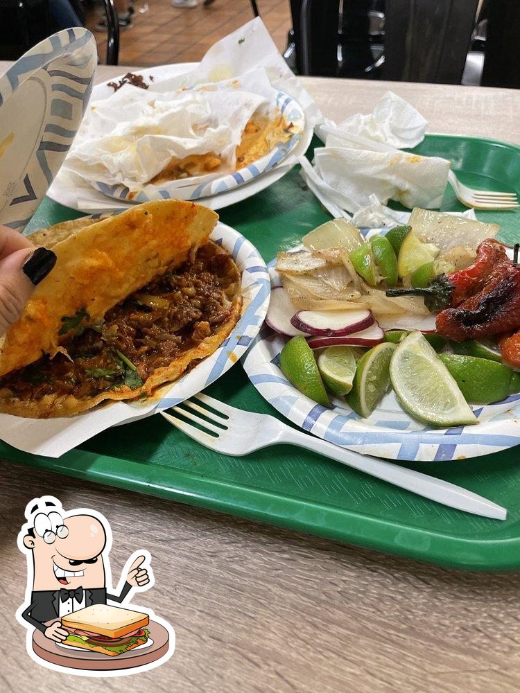 Frida's Taqueria in Escondido - Restaurant menu and reviews