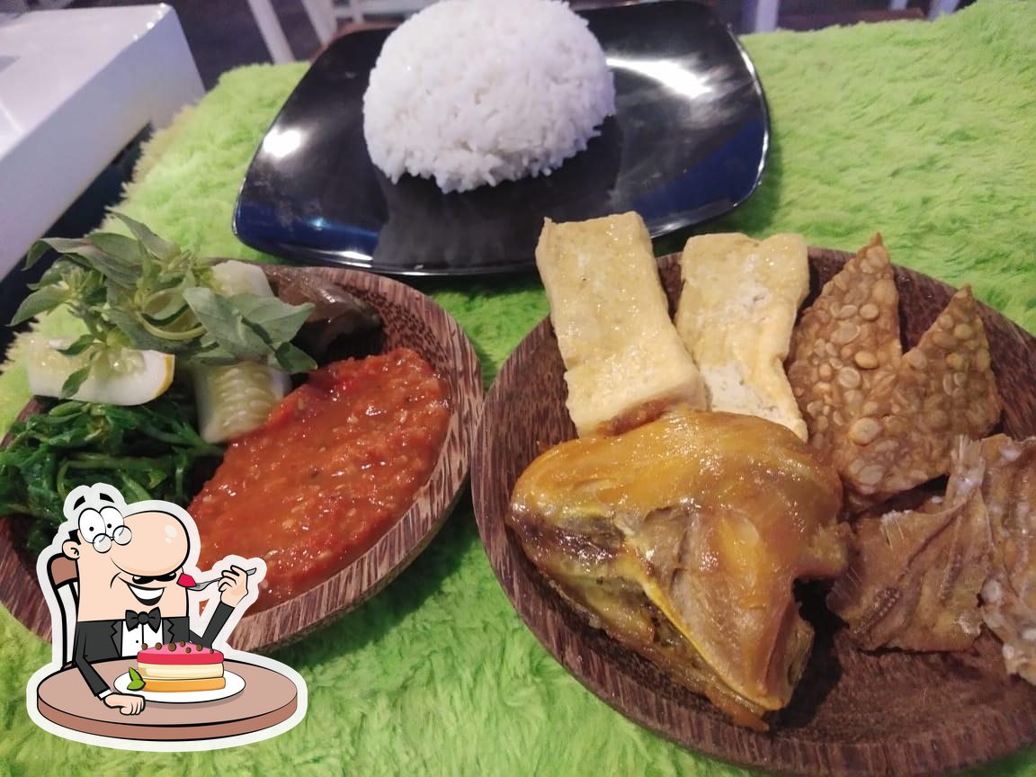 Atap Cafe, Banyuwangi - Restaurant reviews
