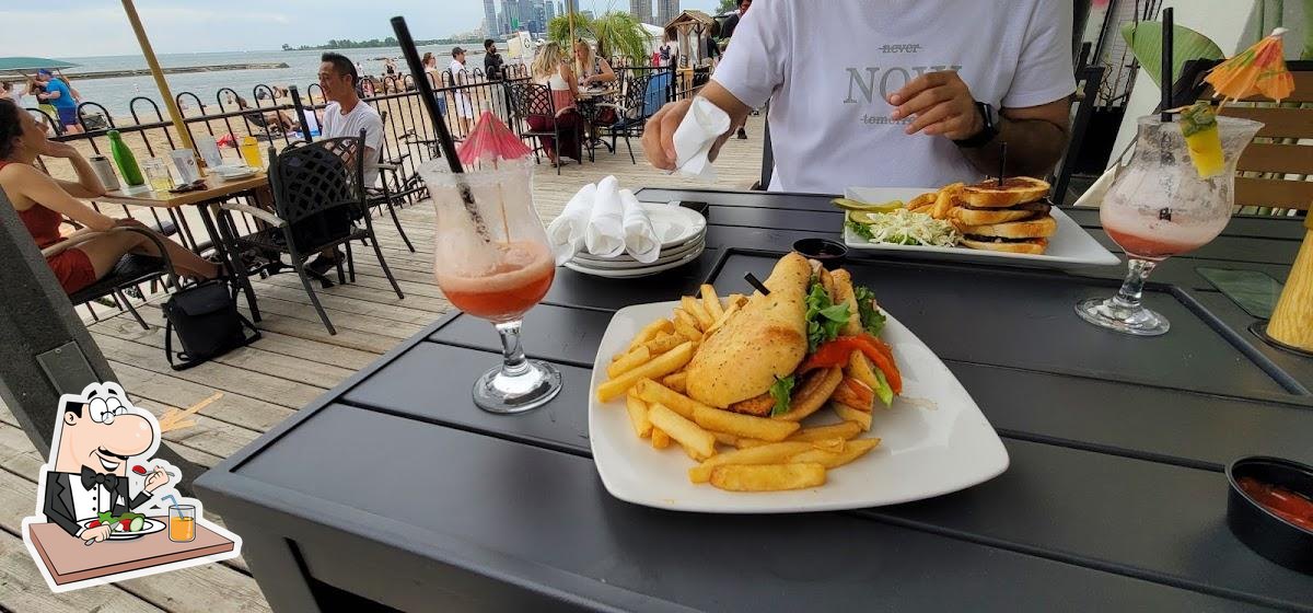 Sunnyside Pavilion Cafe in Toronto - Restaurant menu and reviews
