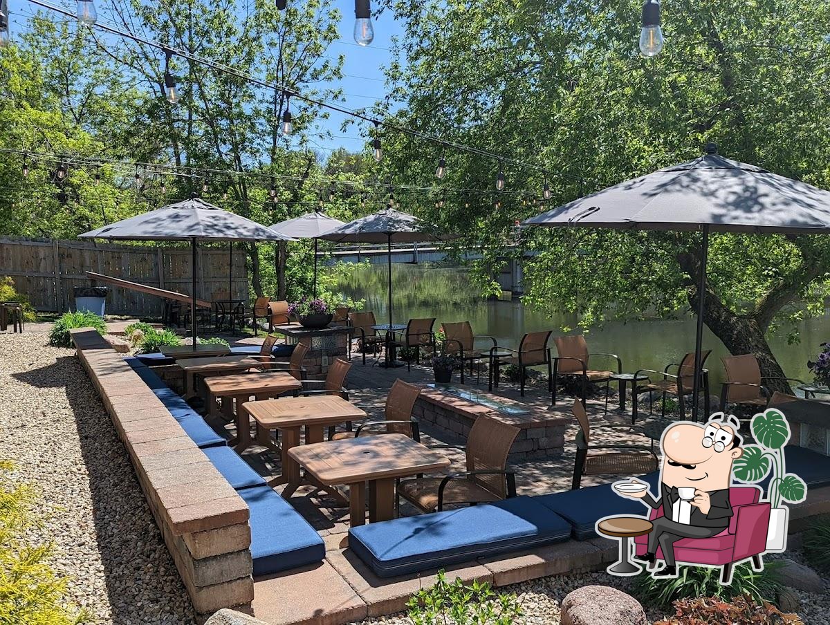 Water Street Tavern, Stoughton - Restaurant menu, prices and reviews