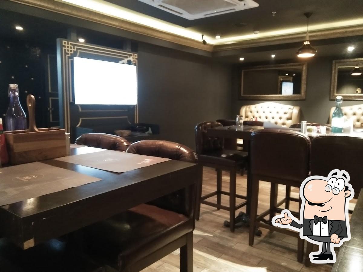 Van Lavino Cafe & Patisserie - Jubilee Hills, Hyderabad, Madhapur ...