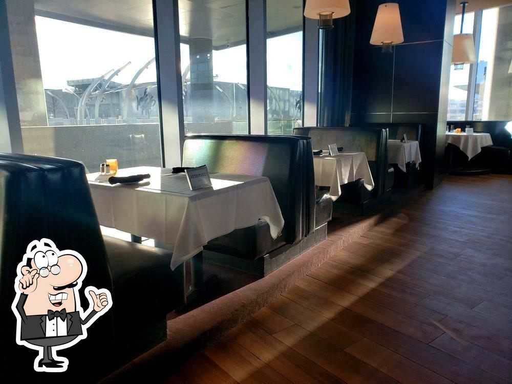 Eddie V's Prime Seafood in McLean - Restaurant menu and reviews