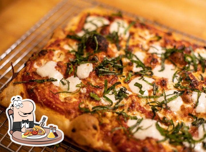Alpine Pizza Company in Vail - Restaurant menu and reviews
