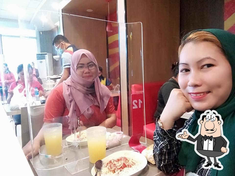 Jollibee restaurant, Isulan, National Hwy - Restaurant reviews