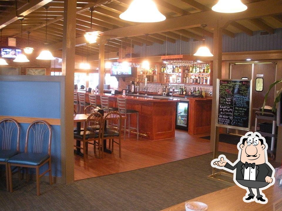 Captain Tom's Seafood, Colonial Heights - Restaurant menu, prices and ...