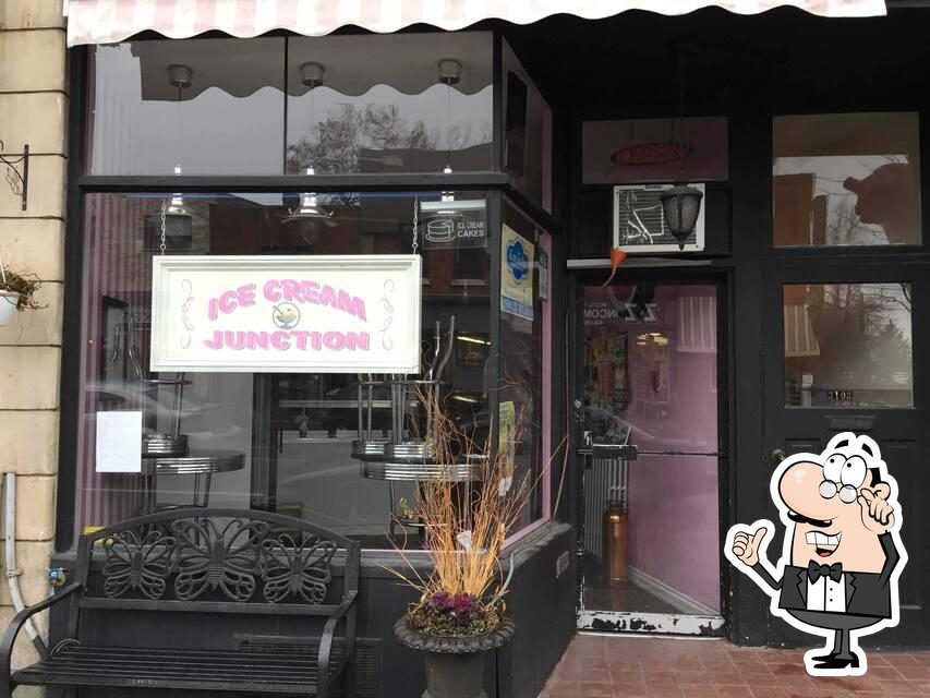 Junction Grill, Toronto - Restaurant menu, prices and reviews