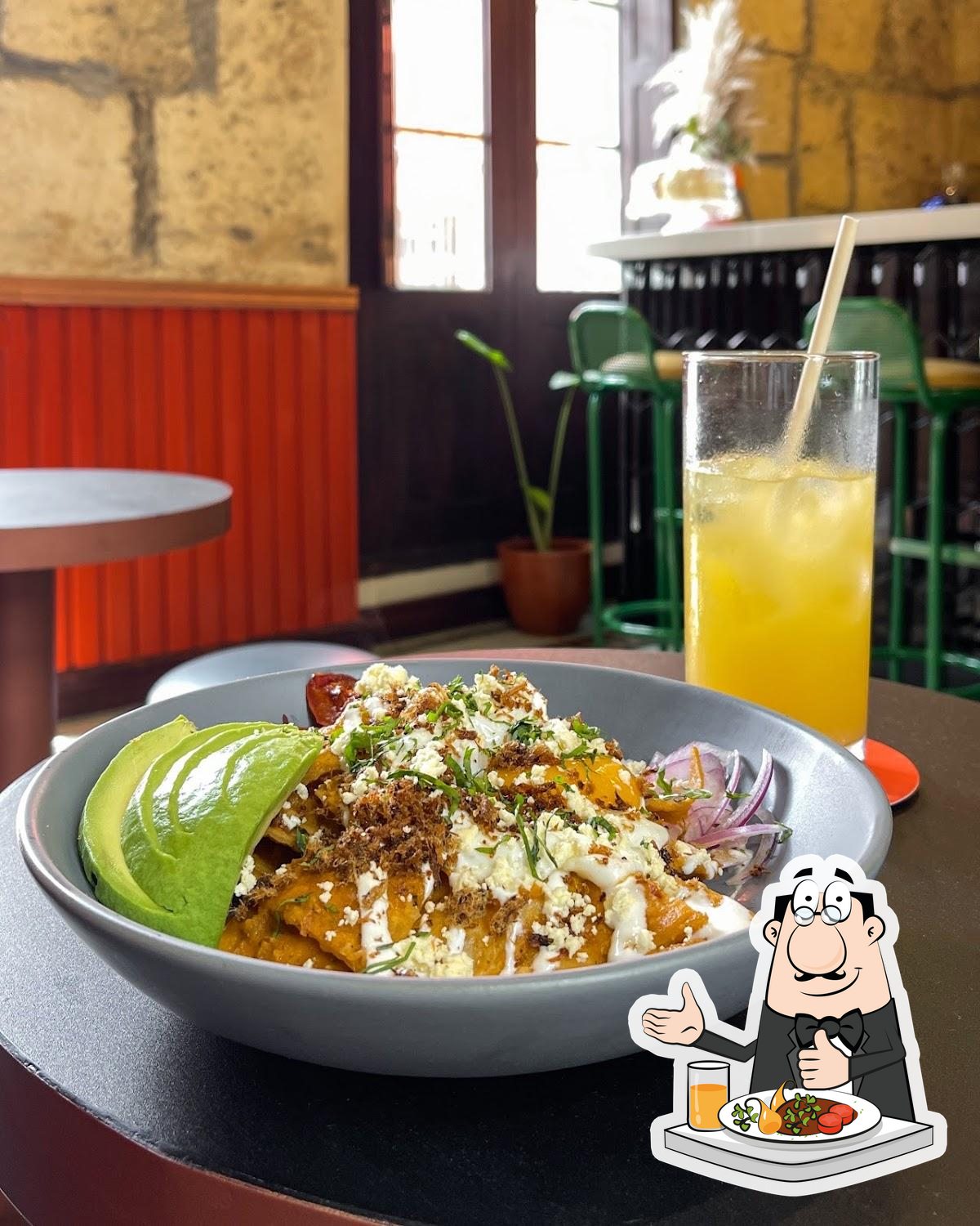Roland Coffee Bar, Monterrey - Restaurant reviews