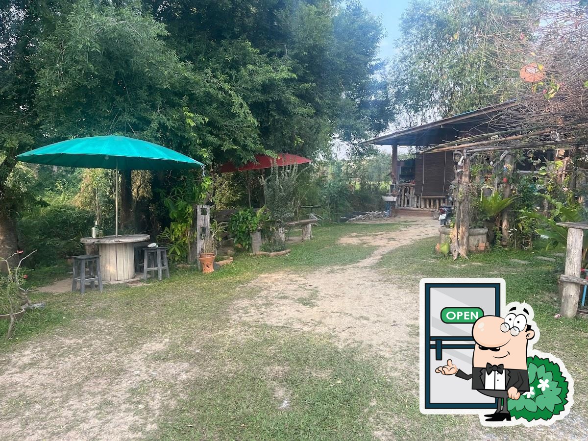Garden bar, Rim Tai - Restaurant reviews