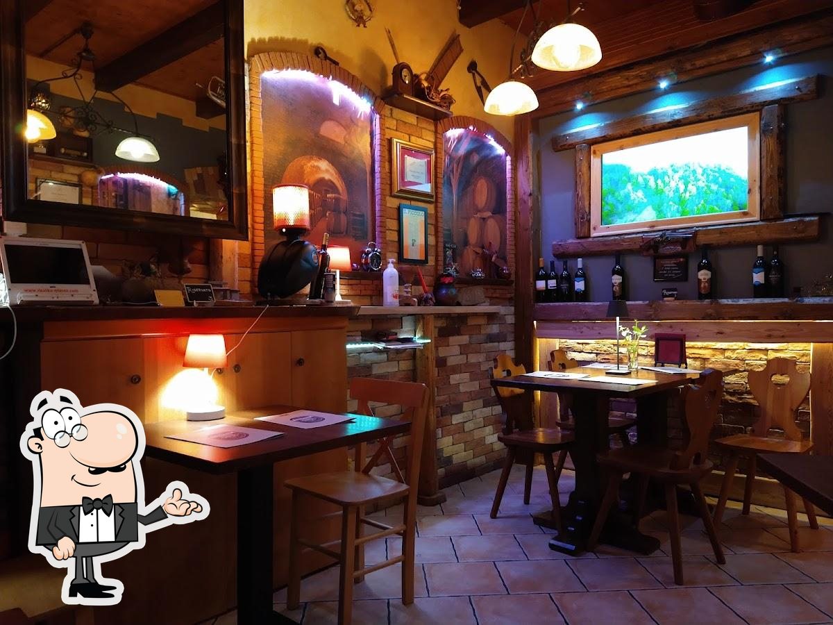 Rustiko restaurant, Triest, Via della Madonnina ...