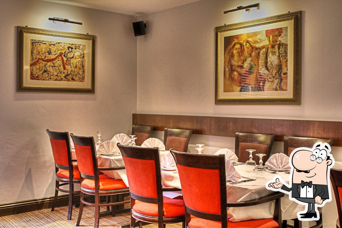 The Gaylord, 73 Queens Rd in Weybridge - Indian restaurant menu and reviews