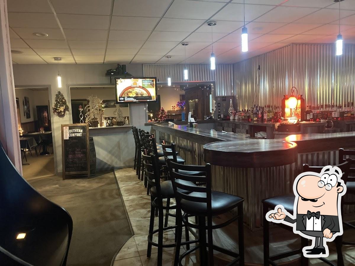 DOCKERS ON THE CORNER, Shawano - Restaurant menu, prices and reviews