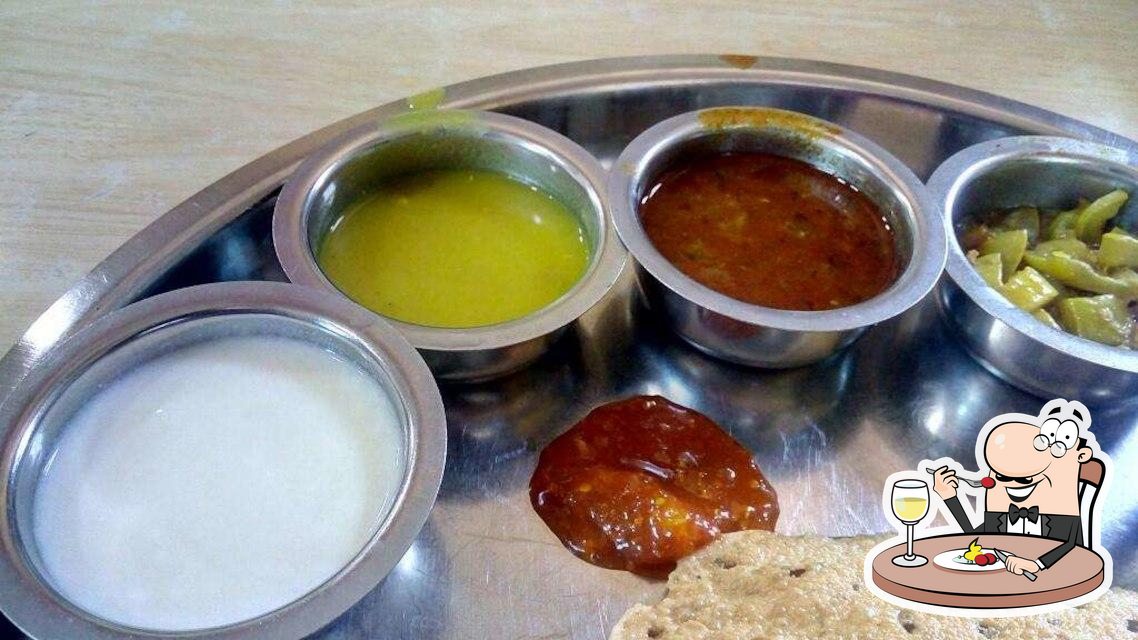 Hotel Onkar, Pimpri-Chinchwad, MQ5X+G33 - Restaurant menu and reviews