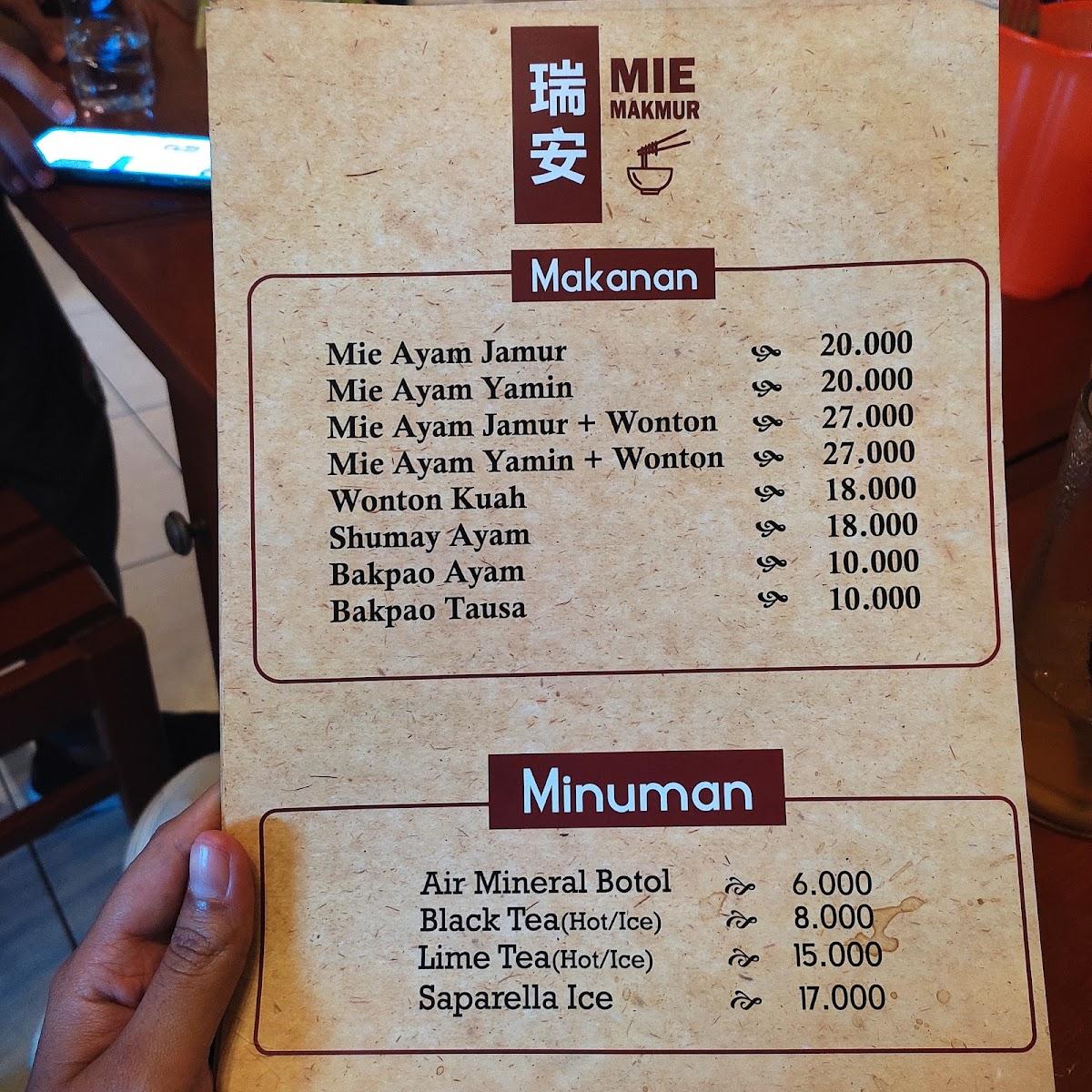 Menu at Mie Makmur, Semarang