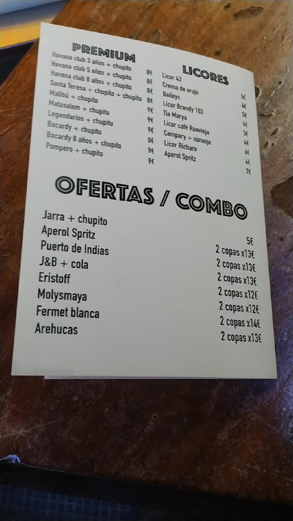 Menu at Laberinto Bar Music, Madrid, C. de Velarde