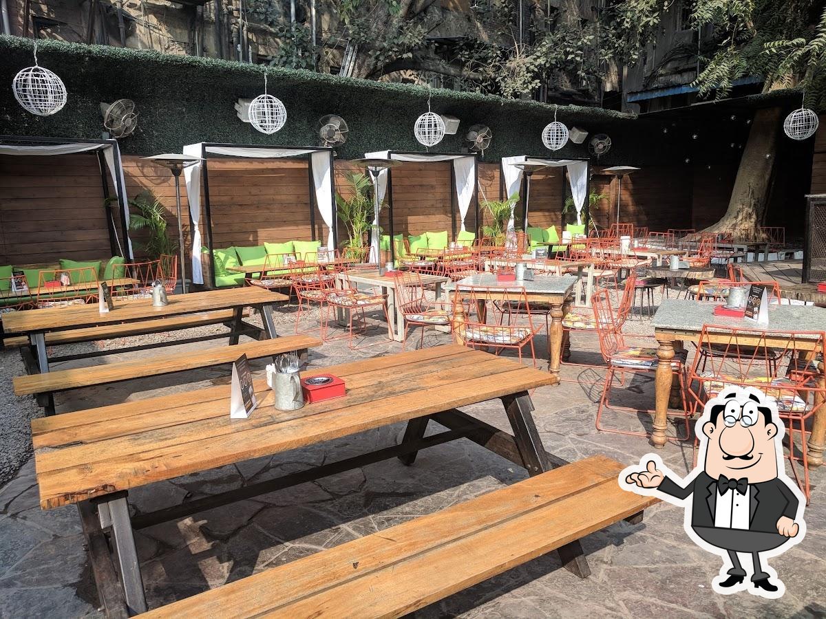 Unplugged Courtyard, New Delhi - Restaurant menu, prices and reviews