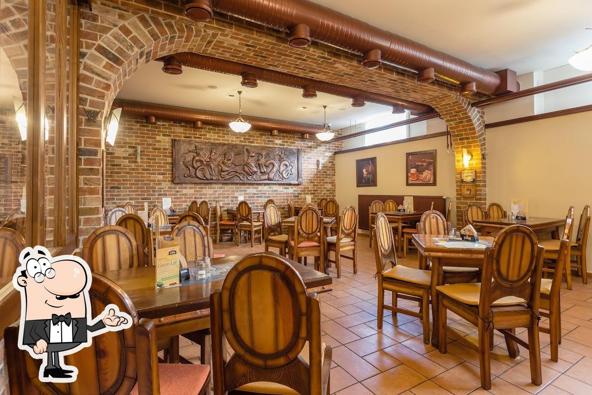 ČIERNY KOHÚT REŠTAURÁCIA, Žilina - Restaurant menu, prices and reviews