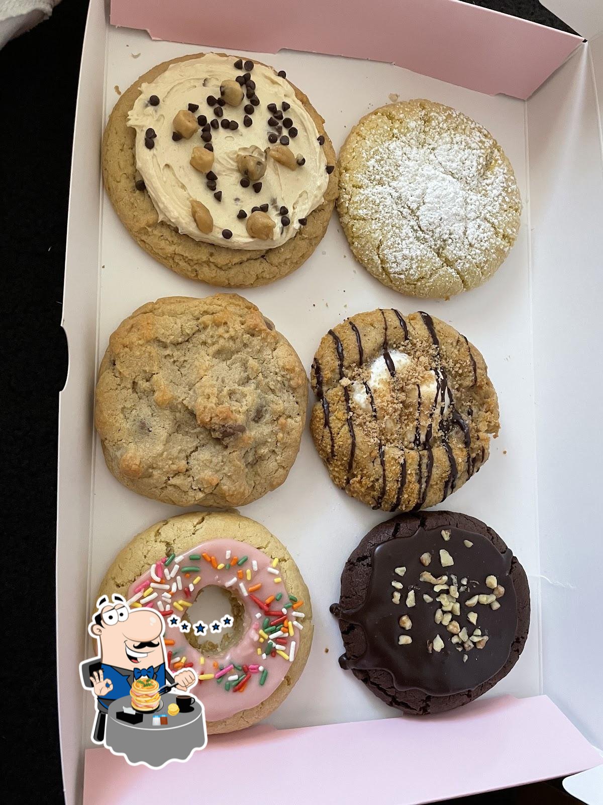 Postres Crumbl - College Station, College Station - Carta del ...