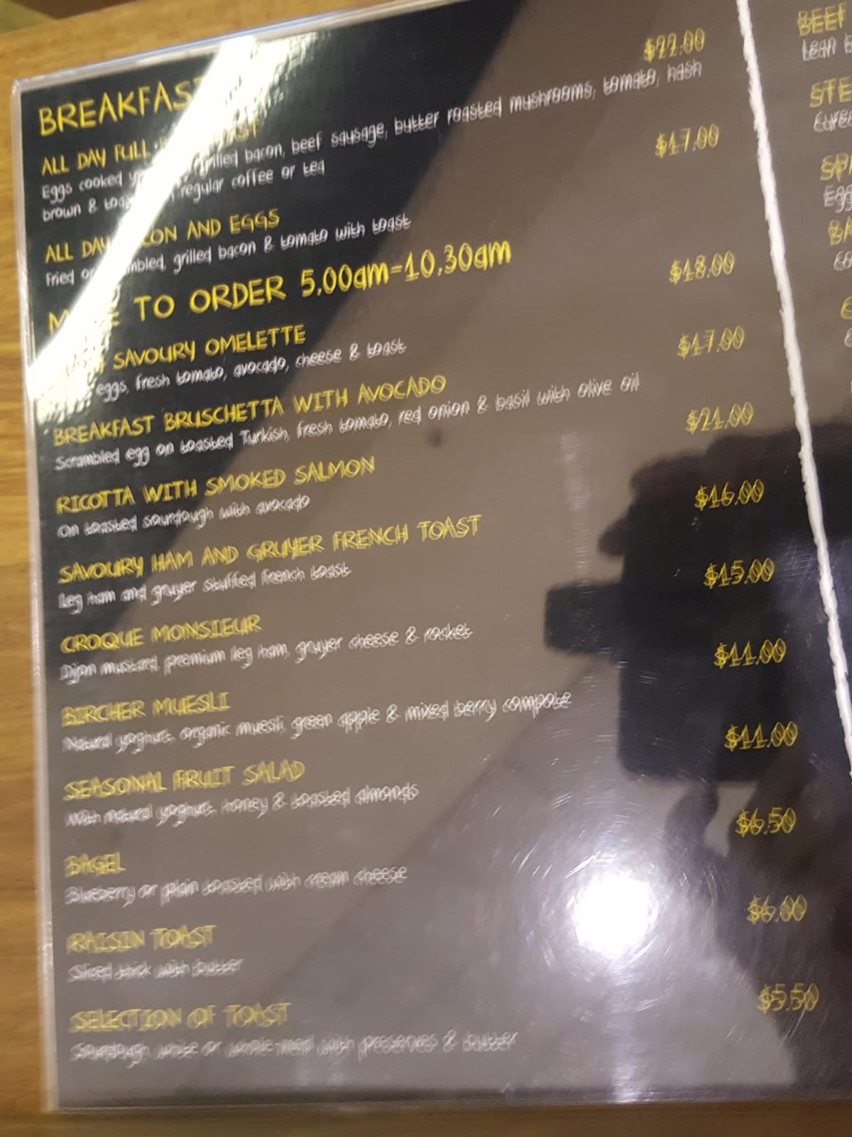 Menu at Bar Roma, Mascot