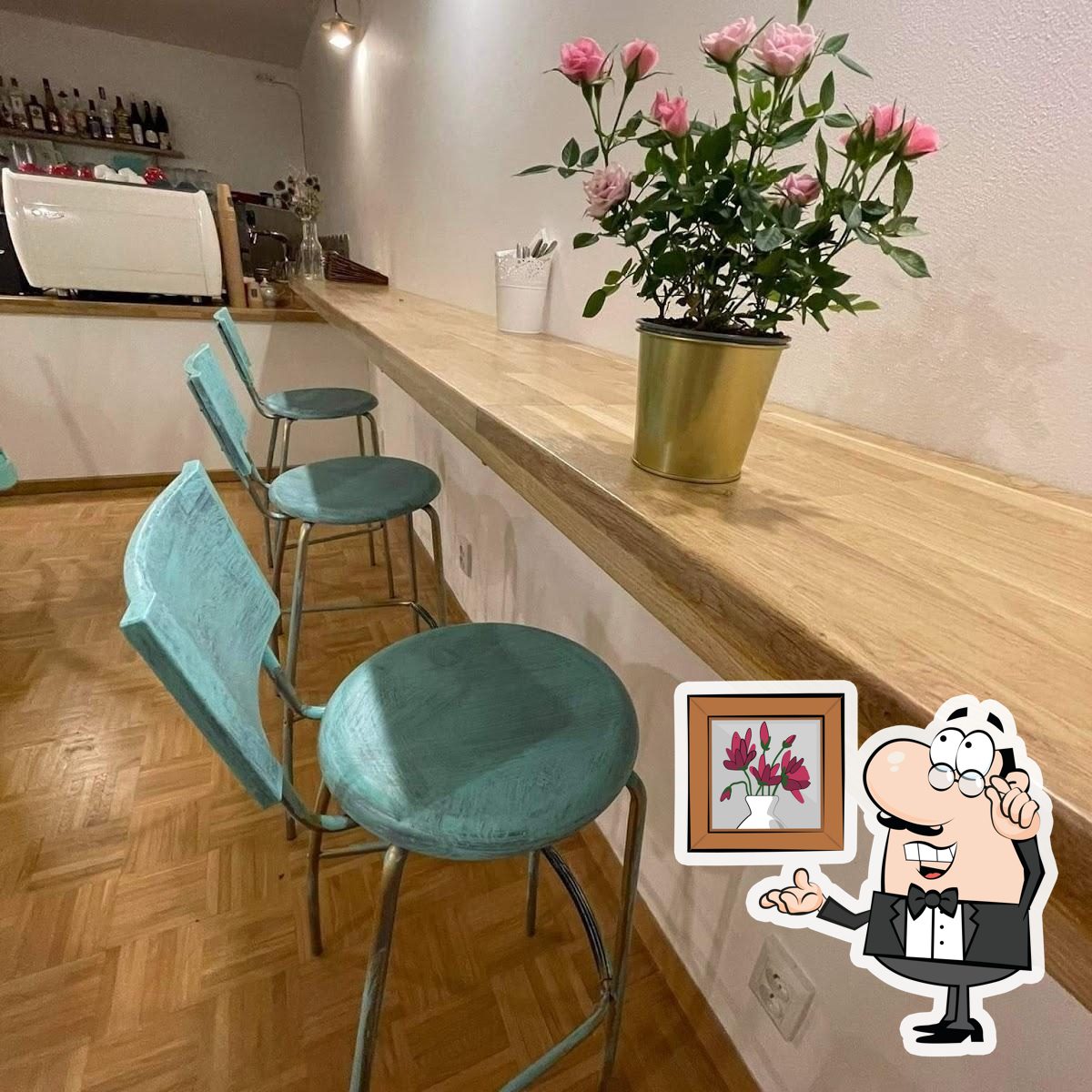 AROHA Café, Brno - Restaurant menu, prices and reviews