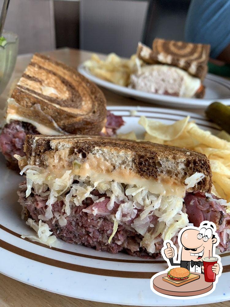 Dominic's Deli in Daytona Beach - Restaurant menu and reviews