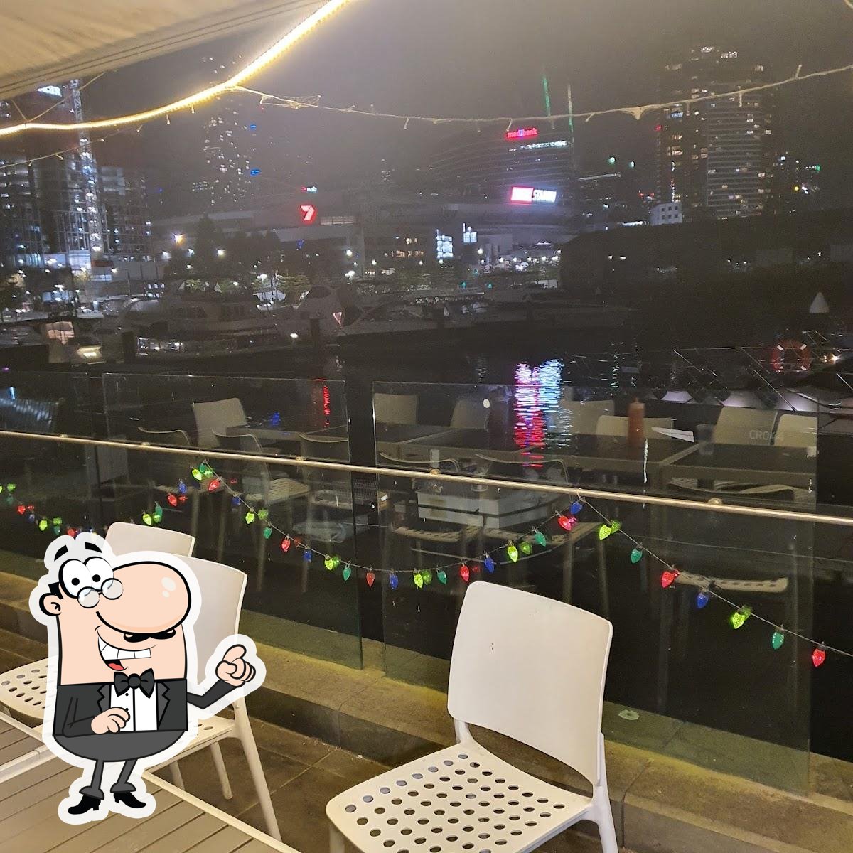 Fish N Chips on Docks, Docklands - Restaurant menu, prices and reviews