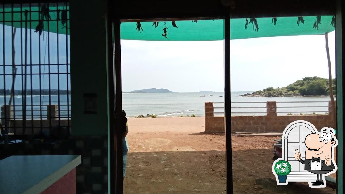 Krishna Grand Beach Restaurant Vannalli, Kumta - Restaurant reviews